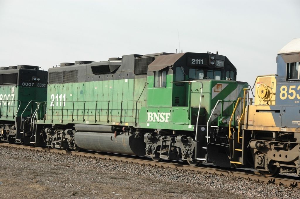 BNSF 2111